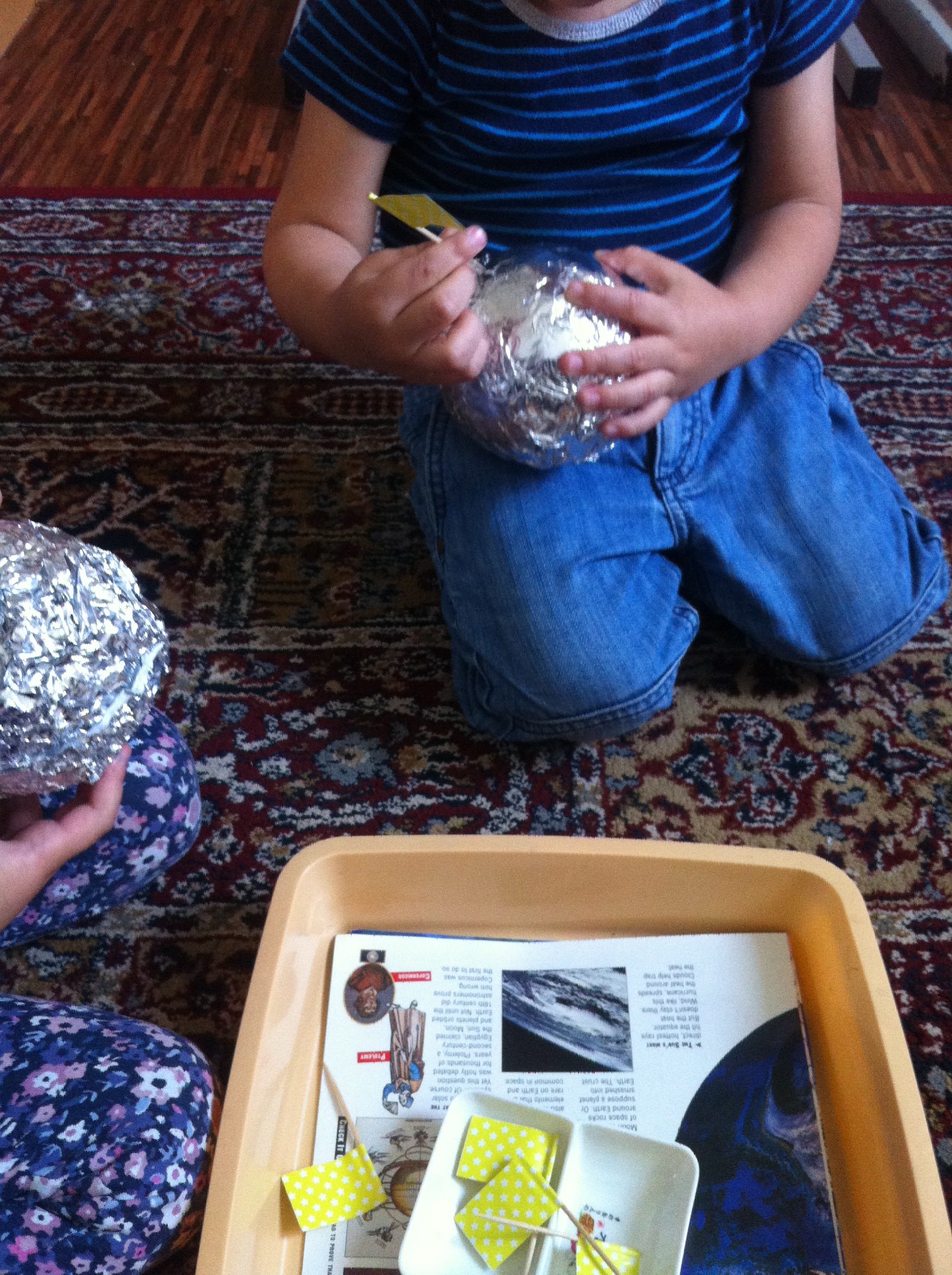 Moon Activities for Pre-K and K - The Multilingual Home